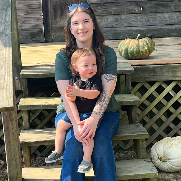 Kerry's Closet (@kerry_horton) | Poshmark